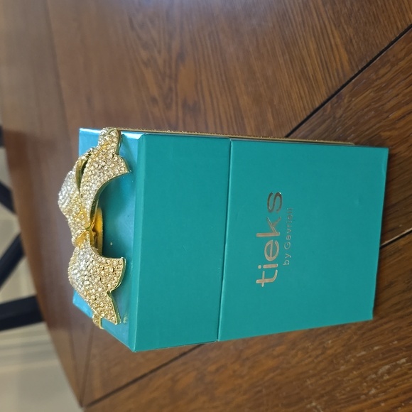 Tieks | Other | Tieks Box And Limited Edition Holiday Bow Topper | Poshmark